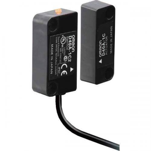 D40A - Compact Non-Contact Door Switch | OMRON